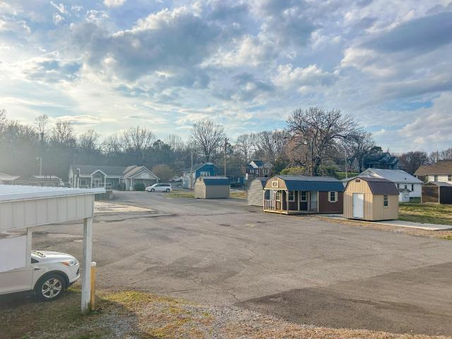 1505 Main Street