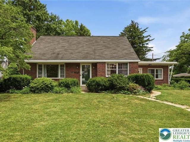 1505 N 19th St, South Whitehall Township, PA 18104