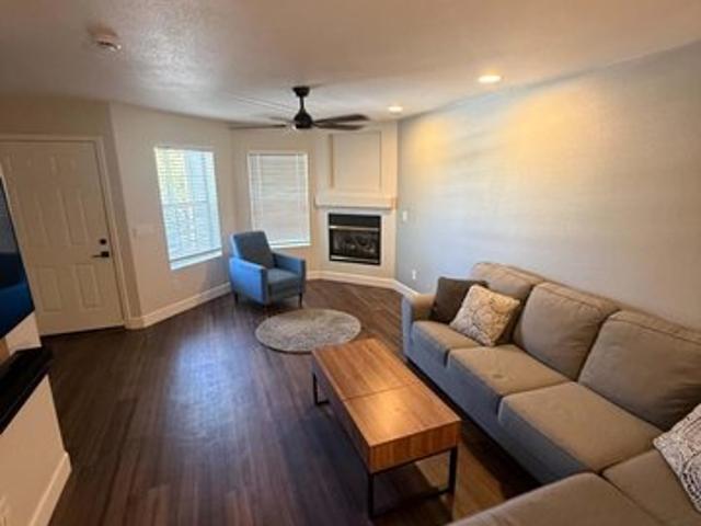 1505 N Center St Unit 218, Mesa, AZ 85201