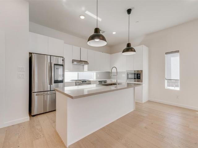 1505 N Garrett Avenue # 204