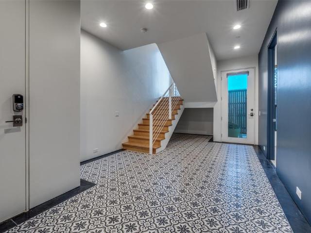 1505 N Haskell Ave, Unit 3, Dallas, TX 75204 | MLS #21182 | Compass