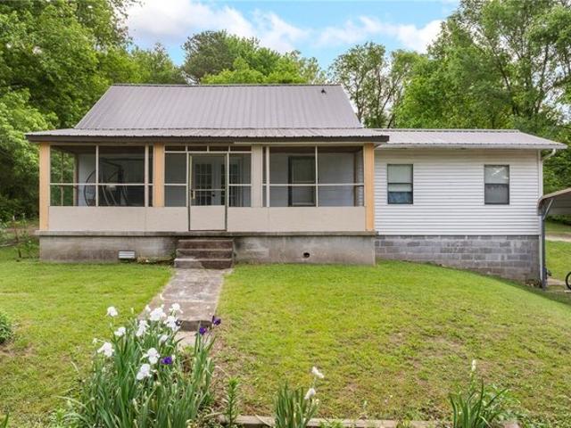 1505 N Spring Rd, Harrison, AR 72601