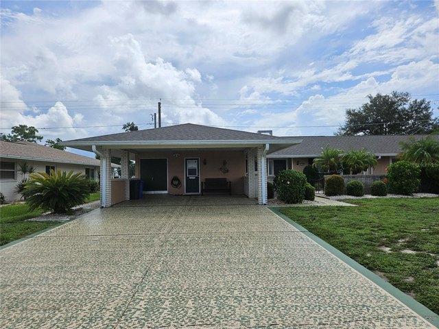 1505 N Pebble Beach Blvd, Sun City Center, FL 33573