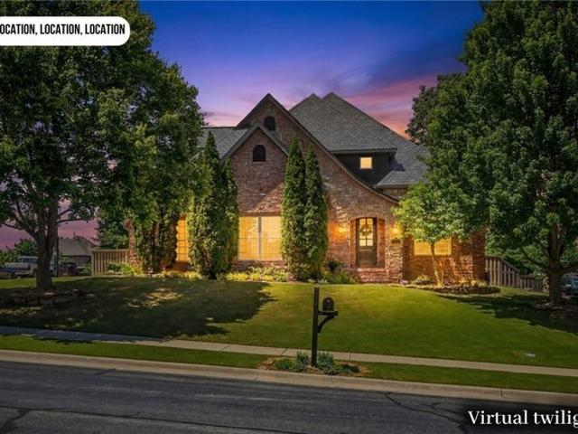 1505 NE Chapel Hill Dr, Bentonville, AR 72712