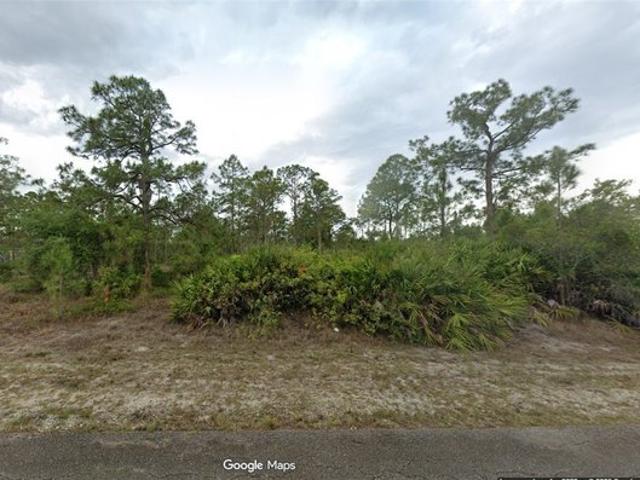 1505 Broadway Ave, Lehigh Acres, FL 33972