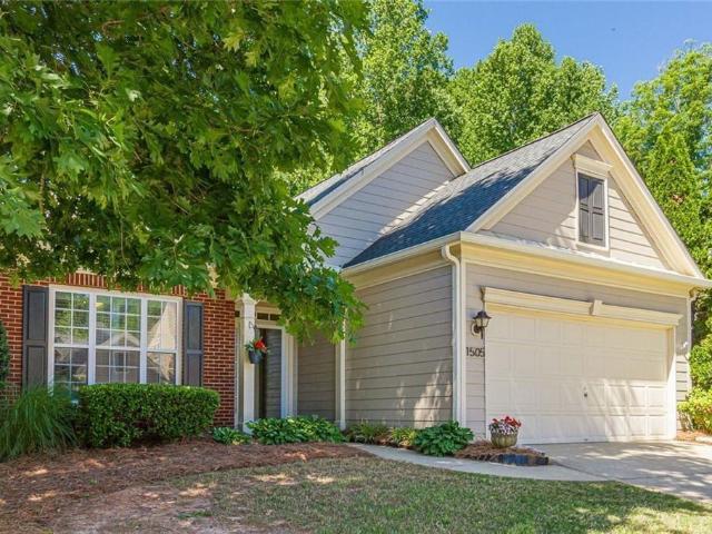 1505 Cloverleaf Place