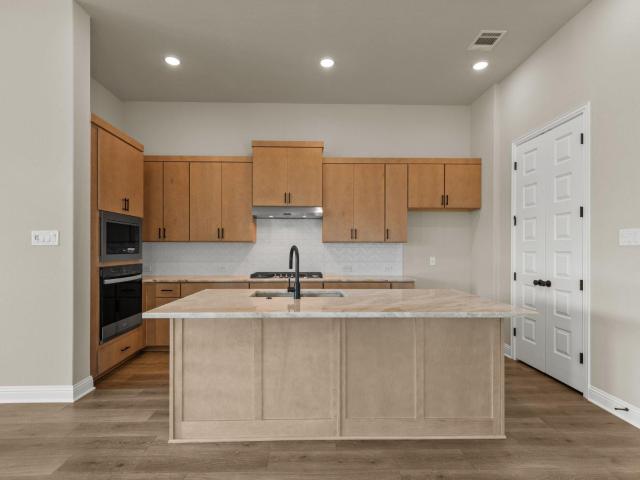 1505 Corduroy Ln
