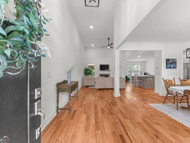 1505 Davenport Road