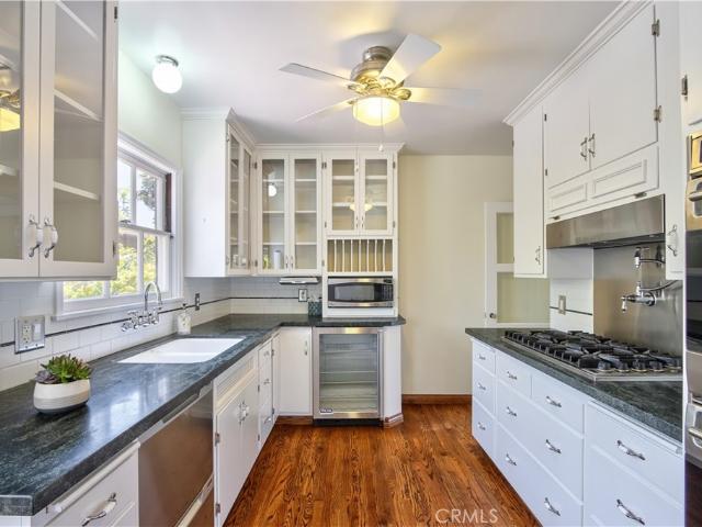 1505 E Armando