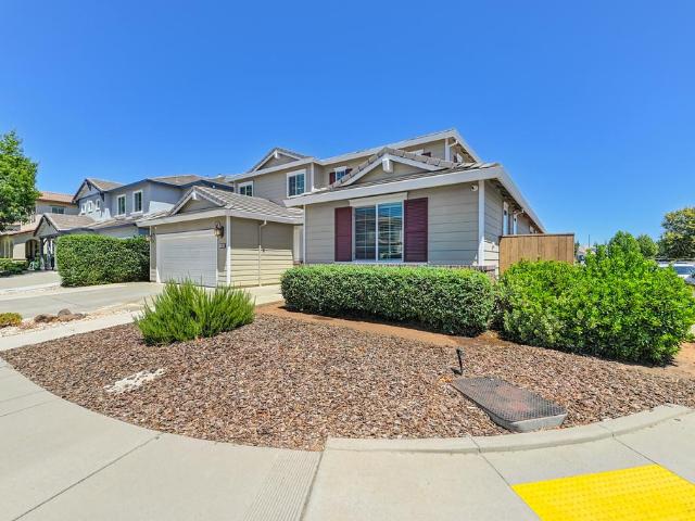 1505 El Camino Verde Dr, Lincoln, CA 95648 | MLS #225102