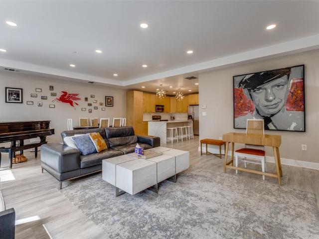 1505 Elm Street # 1101