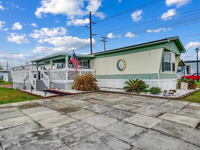 1505 Gardenia Ave, North Myrtle Beach, SC 29582