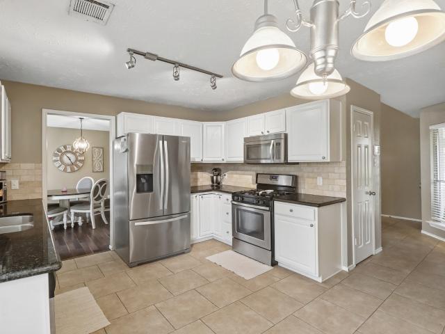 1505 Roosevelt Drive