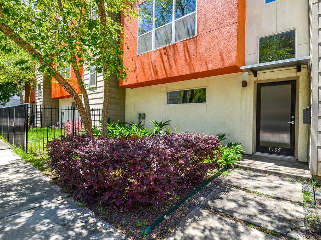 1505 Utah St, Houston, TX 77007 | MLS #10661 | Compass