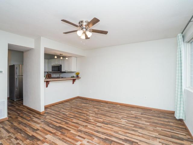 1505 W 25th Ct, Unit B7, Lawrence, KS 66046 | MLS #165240