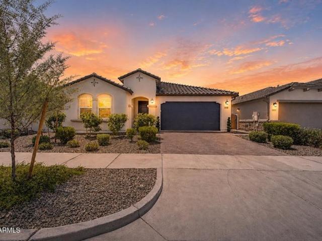 1505 W J Waltz Way, Apache Junction, AZ 85120