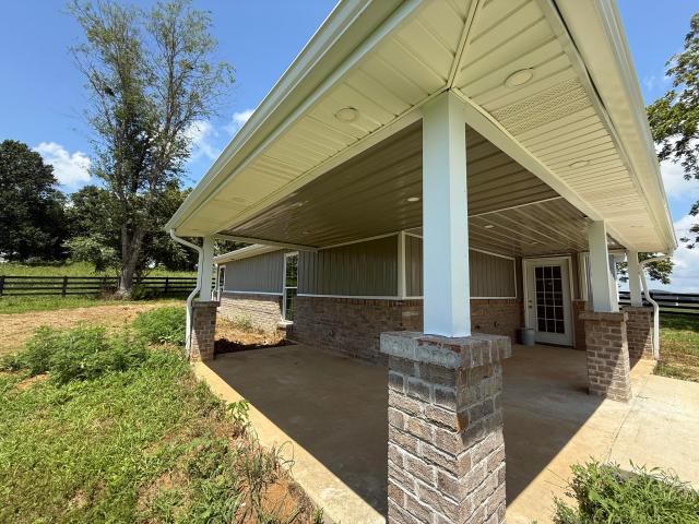 1505 White Road