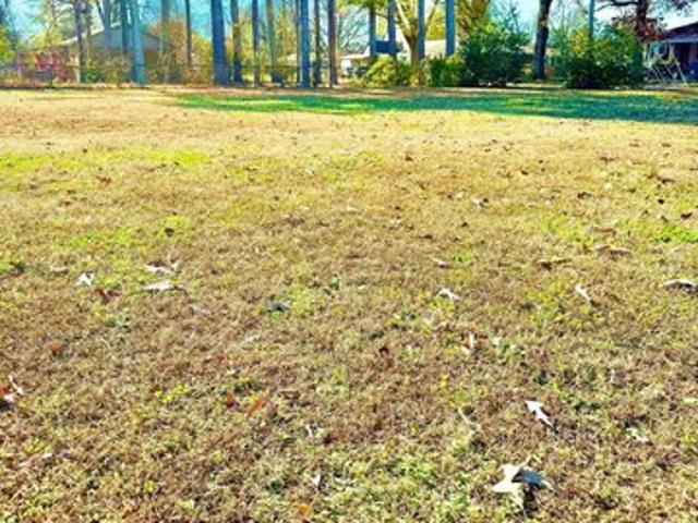 1505 8th St SE, Decatur, AL 35601