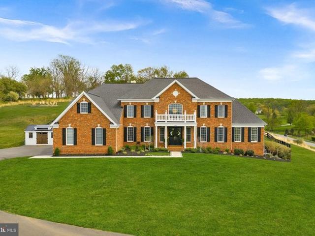 15064 Barlow Dr, Waterford, VA 20197