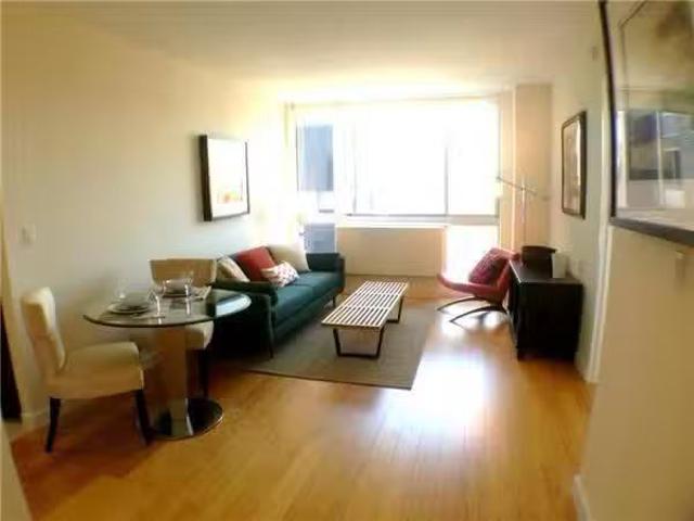 15069916 389 2nd Ave #678