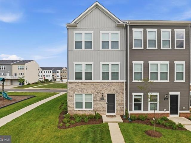 15069 Jaxton Square Ln, Haymarket, VA 20169