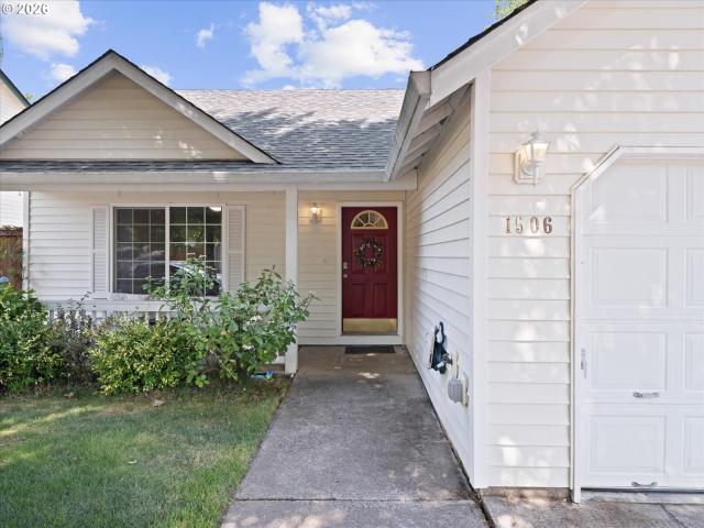 1506 NE 18TH AVE
