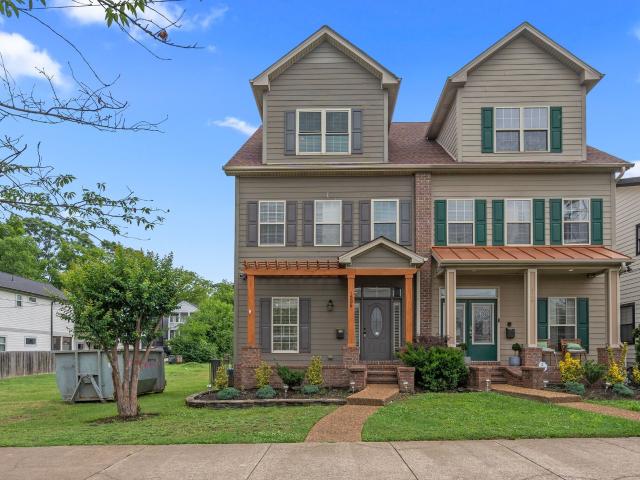 1506 Arthur Ave