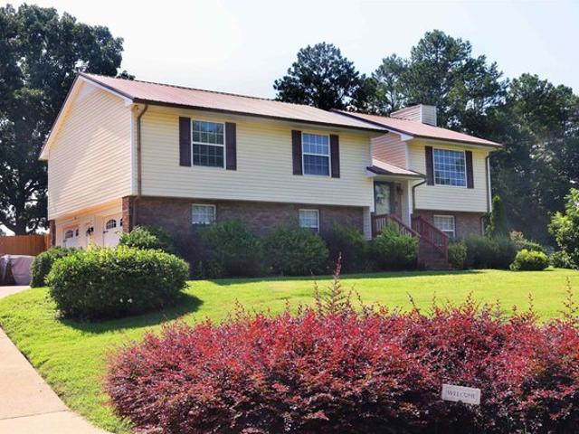1506 Brierwood Pl SW, Jacksonville, AL 36265