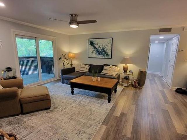 1506 Cumberland Ct Se, Smyrna, GA