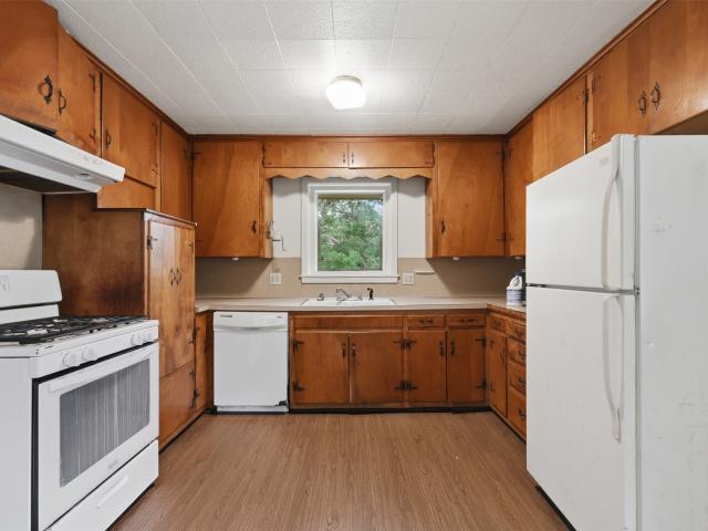 1506 E 29th Street