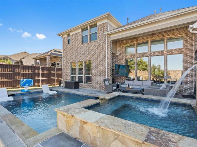 1506 Hennessey Drive