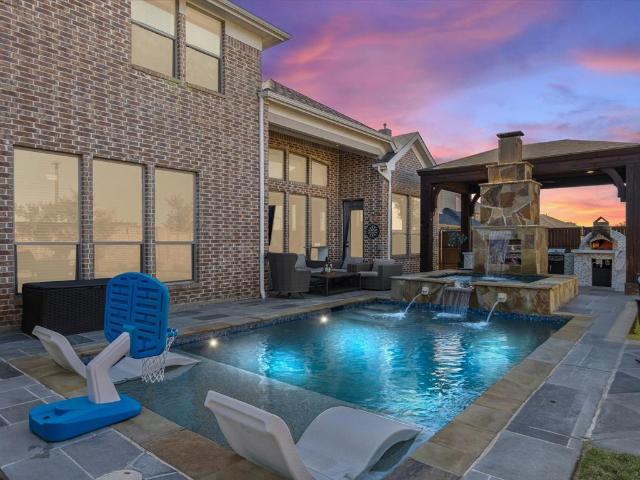 1506 Hennessey Drive