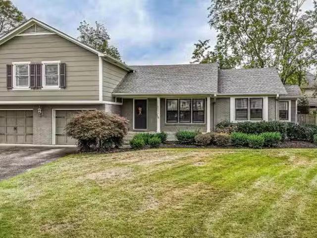 1506 LOCUST CIR SE, HUNTSVILLE, AL 35801