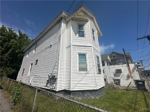 1506 Lodi Street