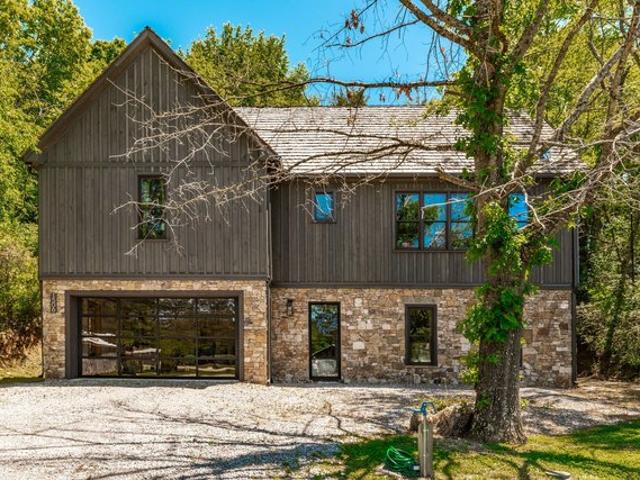 1506 Rock Springs Rd, Bethpage, TN 37022