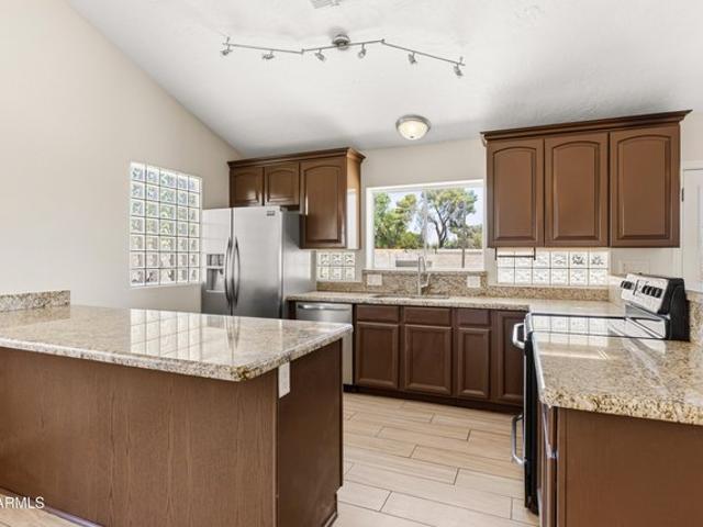 1506 W Alamo Dr, Chandler, AZ 85224