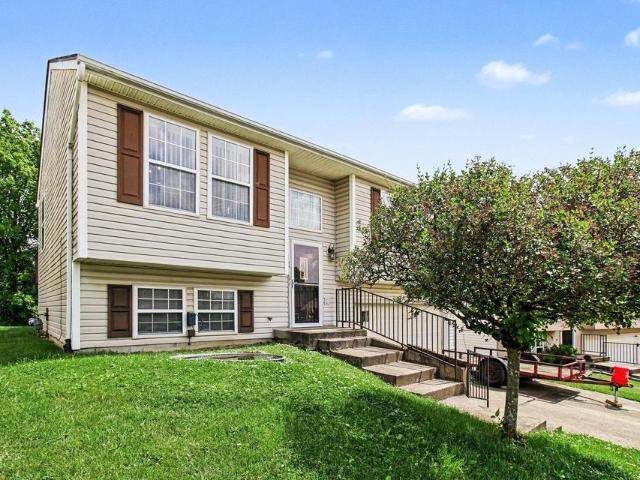 1506 Waterfall Way