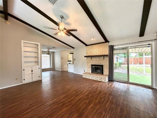 1506 Whiteoak Drive