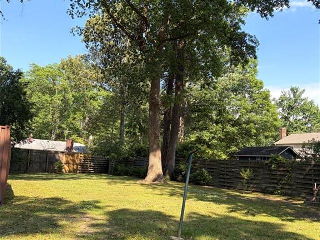 1506 Winter RD