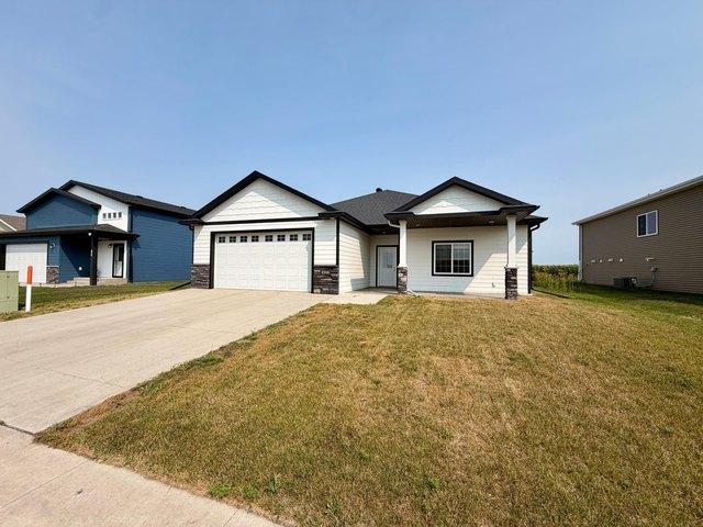 1506 6th Ave NE, Dilworth, MN 56529