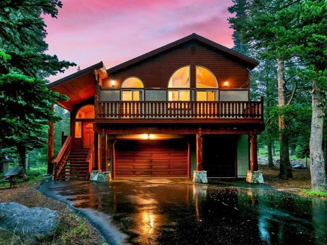15071 Skislope Way, Truckee, CA 96161
