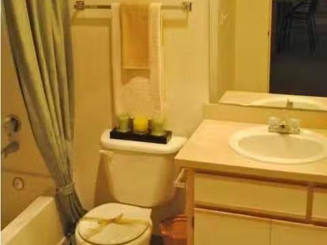 15073658 25 NE Tandem Way #390