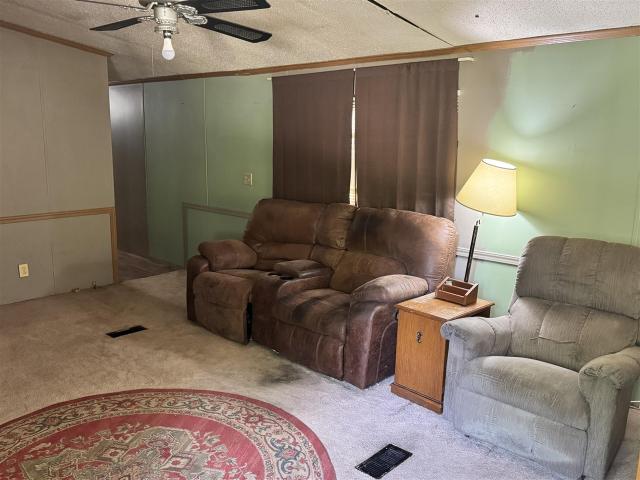 15075 Pierce Road