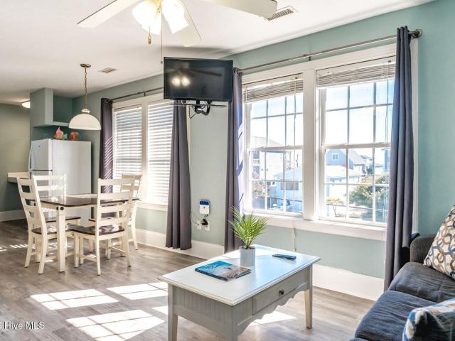1507 N New River Drive # 216