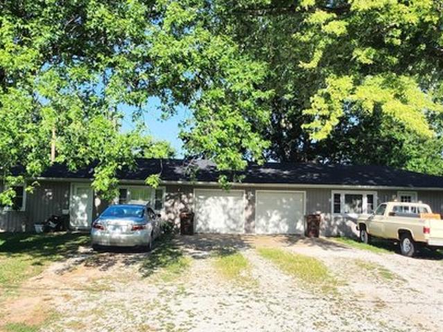 1507 N Riverside Rd, Ozark, MO 65721