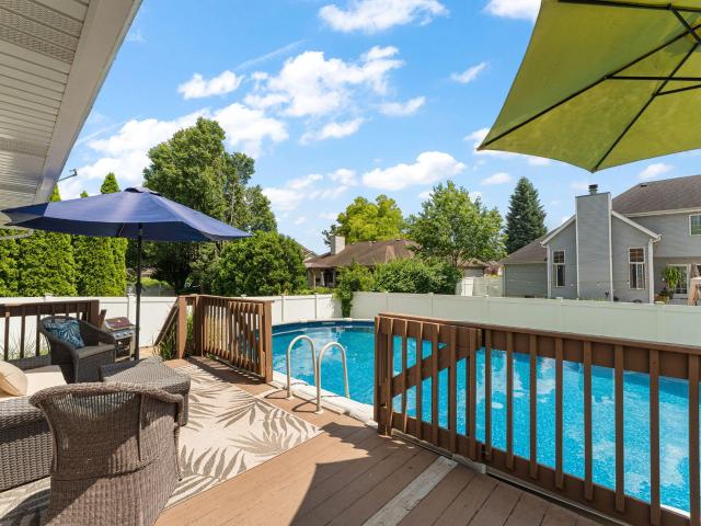 1507 Oak Leaf Drive