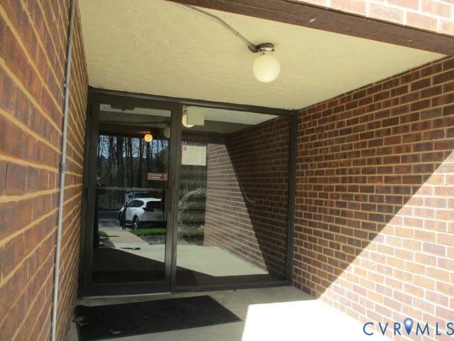 1507 Bronwyn Rd, Unit 301, Henrico, VA 23238 | MLS #2610