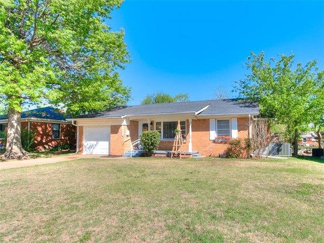 1507 Casady Ln, The Village, OK 73120