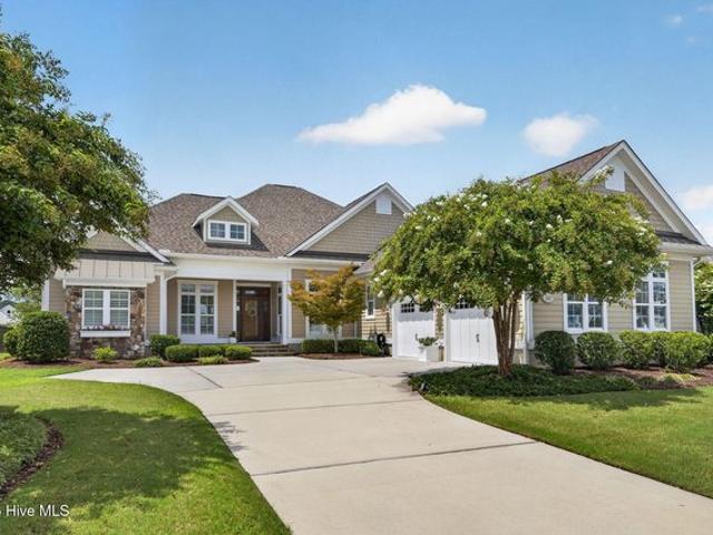1507 Cape Fear National Dr, Leland, NC 28451