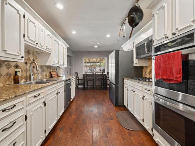 1507 Greenbrier Drive